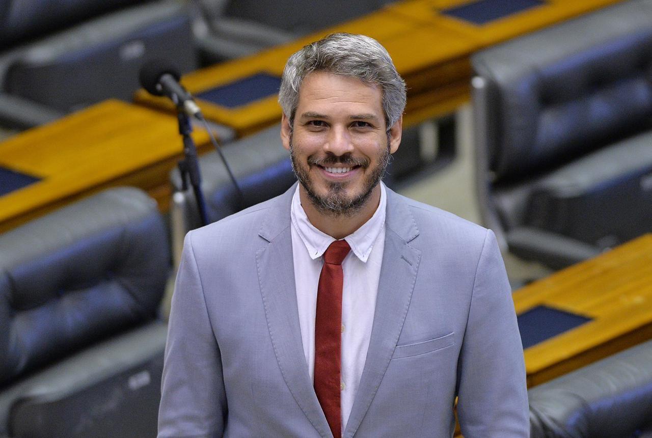 Pré-candidato ao senado pelo PT de MS, professor Tiago Botelho pode ser ...